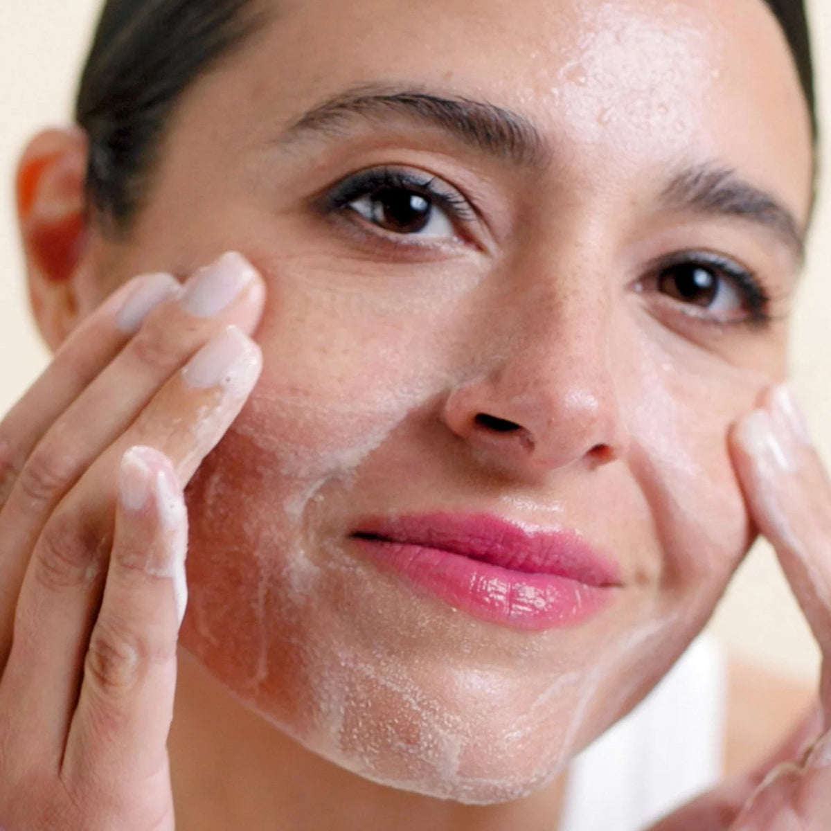 How to Choose the Right Cleanser/Face Wash for Your Skin Type or ...
